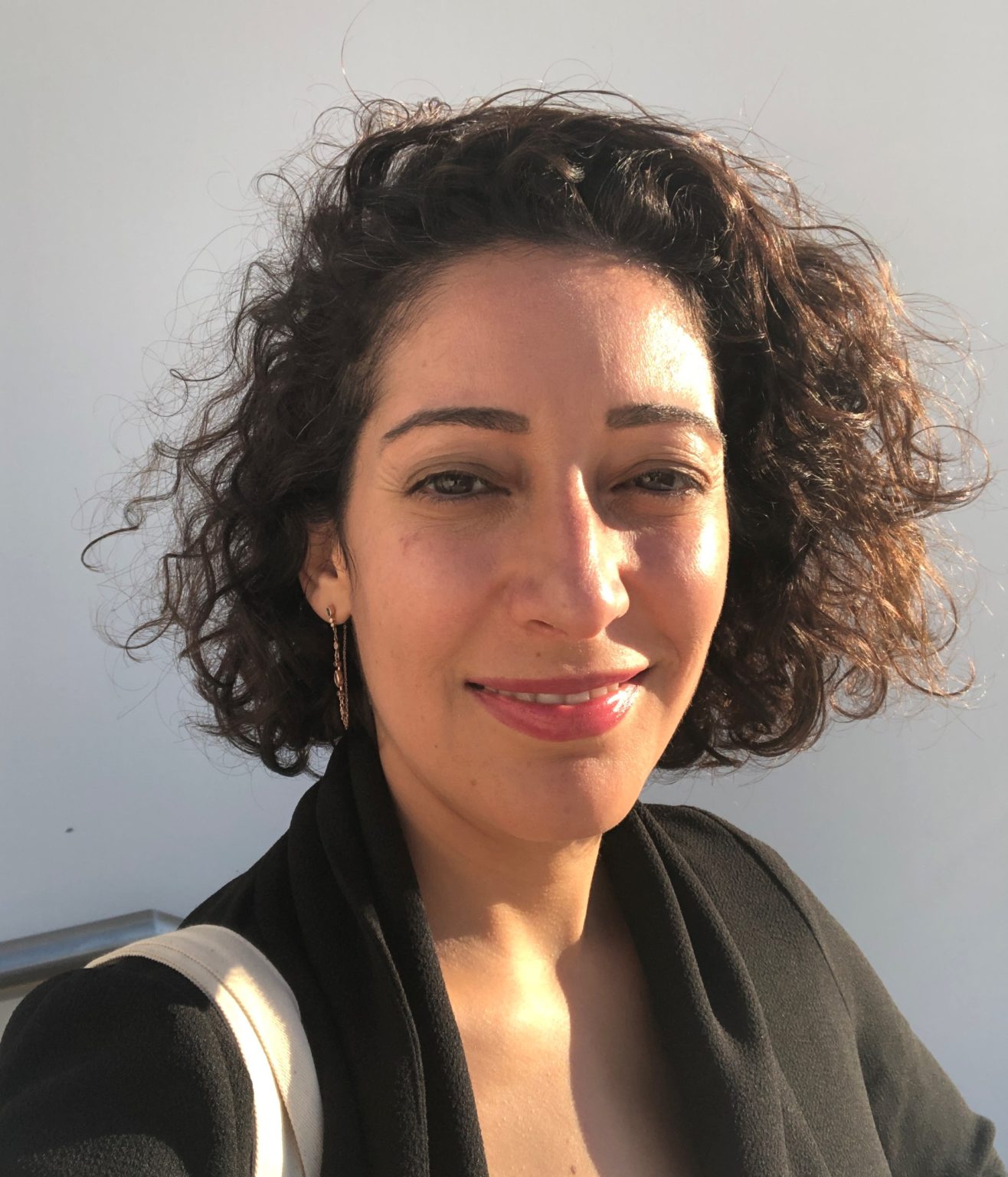 May Al-Dabbagh - The Global (De)Centre